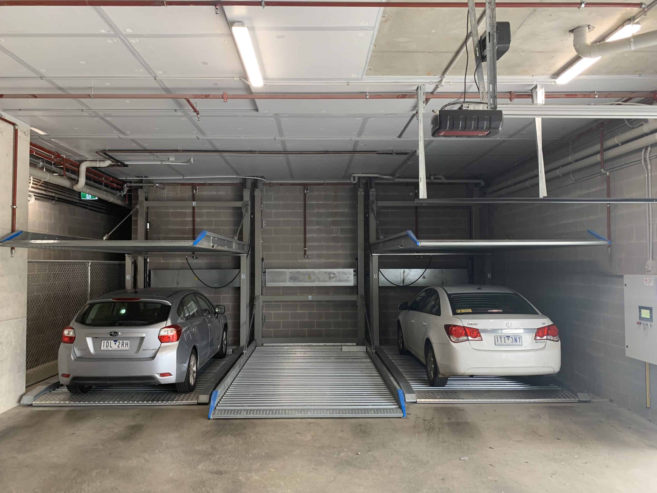 Valétpark 2LAG - Semi-automatic Parking System